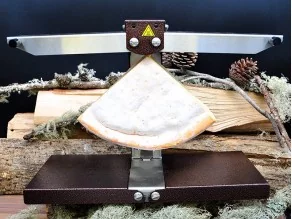 Brézain / Fromage à raclette fumée - 1kg - Le Refuge de Marie-Louise